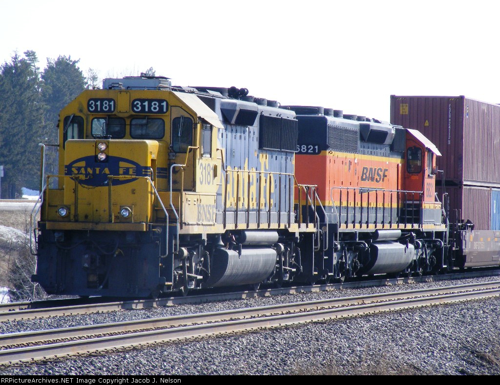 BNSF 3181